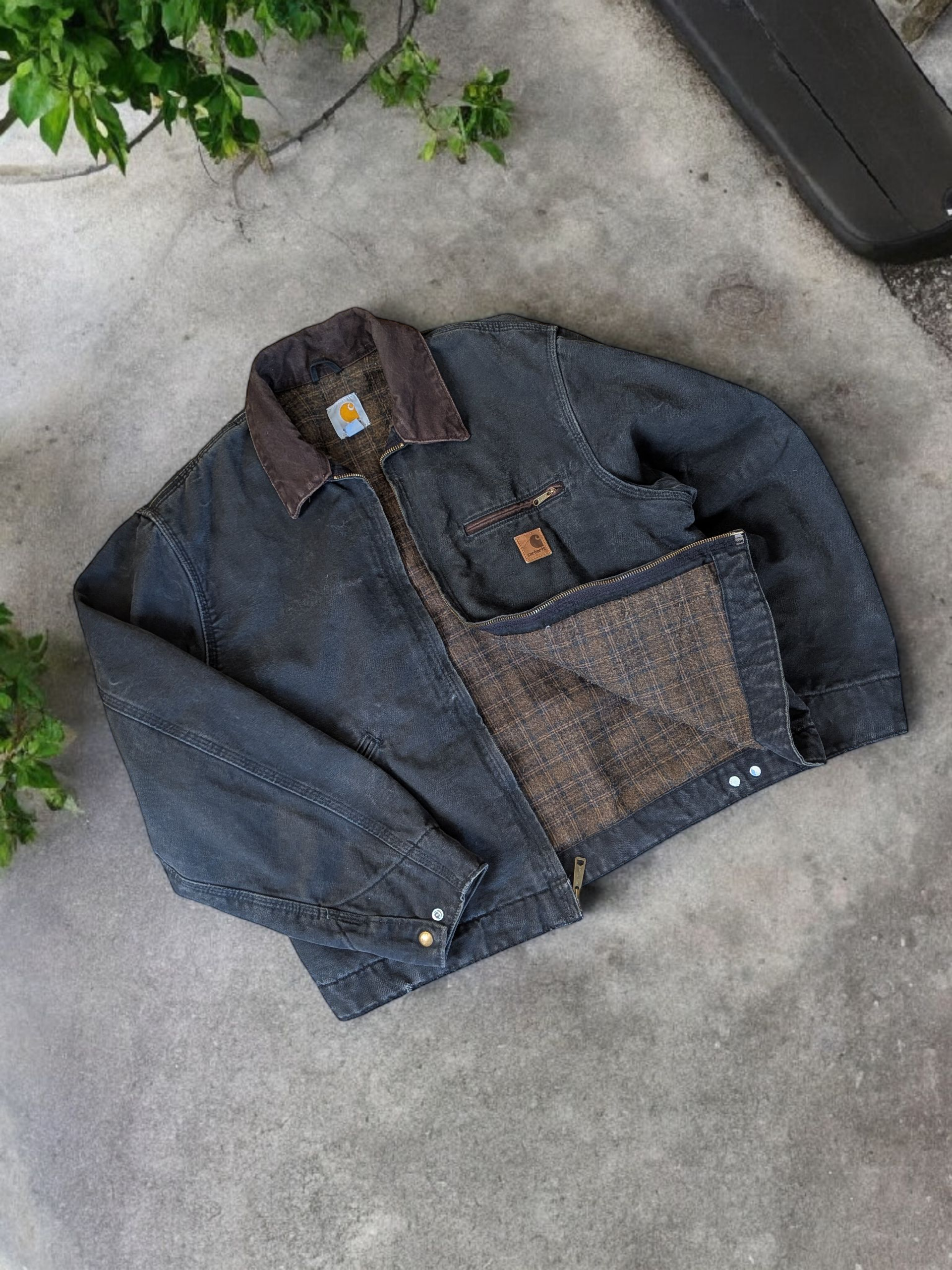 https://thecoldhills.co.in/ – The Cold Hills - Vintage Store